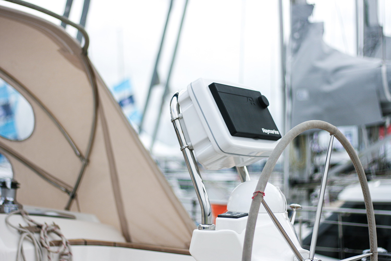 SPH-8-W Helm Scanpods Mount for Sail Boat